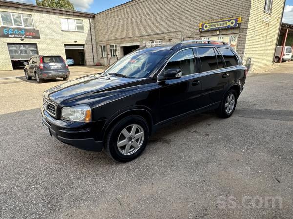 Melns Volvo XC90 2007 Jelgava, ar dzinēja tilpumu 2.40 L un nobraukumu 379 tūkst. km par 4290 €, foto 10 vietnē AUTOMOTO.COM.LV