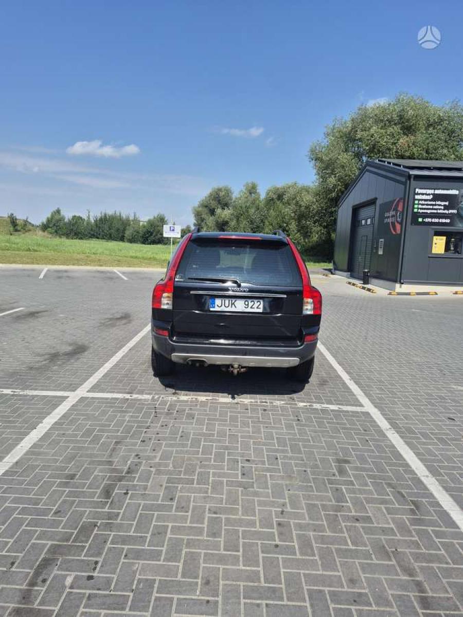 Melns Volvo XC90 2007 Marijampole, ar dzinēja tilpumu 2.40 L un nobraukumu 590 tūkst. km par 3250 €, foto 6 vietnē AUTOMOTO.COM.LV
