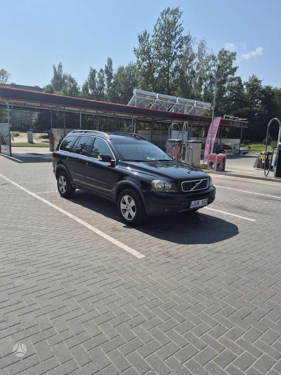 Melns Volvo XC90 2007 Marijampole, ar dzinēja tilpumu 2.40 L un nobraukumu 590 tūkst. km par 3250 €, foto 9 vietnē AUTOMOTO.COM.LV