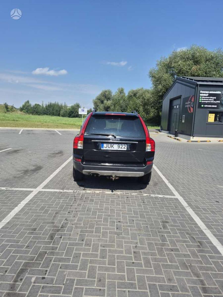 Melns Volvo XC90 2007 Marijampole, ar dzinēja tilpumu 2.40 L un nobraukumu 590 tūkst. km par 3250 €, foto 18 vietnē AUTOMOTO.COM.LV