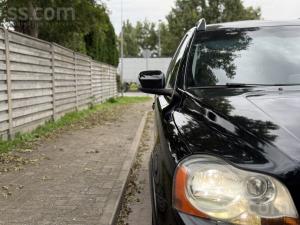 Black Volvo XC90 2007 in Jelgava, with an engine capacity of 2.40 L and mileage of 405 thousand km for 3800 €, photo 10 on AUTOMOTO.COM.LV