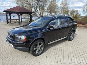 Black Volvo XC90 2007 in Ogre, with an engine capacity of 2.40 L and mileage of 328 thousand km for 6600 €, photo  on AUTOMOTO.COM.LV