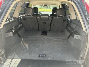 Black Volvo XC90 2007 in Ogre, with an engine capacity of 2.40 L and mileage of 328 thousand km for 6600 €, photo 14 on AUTOMOTO.COM.LV