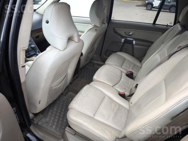Вольво ХС90 2007 в Рига на AUTOMOTO.COM.LV Черный Вольво ХС90 2007 в Рига, объемом двигателя 3.20 л и пробегом 282 тыс. км за 3000 €, фото 8 на AUTOMOTO.COM.LV