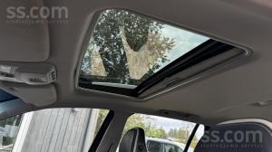 Black Volvo XC90 2007 in Riga, with an engine capacity of 2.40 L and mileage of 282 thousand km for 4990 €, photo 15 on AUTOMOTO.COM.LV