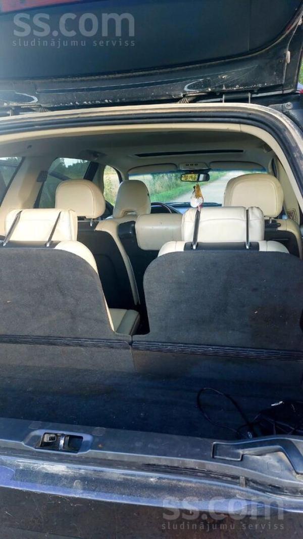 Melns Volvo XC90 2007 Valmiera, ar dzinēja tilpumu 2.40 L un nobraukumu 341 tūkst. km par 4650 €, foto 6 vietnē AUTOMOTO.COM.LV