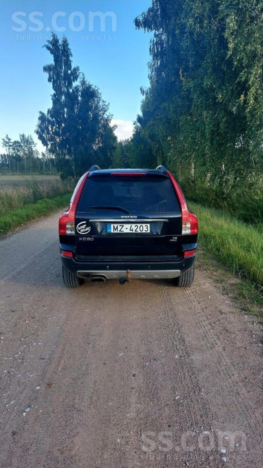Melns Volvo XC90 2007 Valmiera, ar dzinēja tilpumu 2.40 L un nobraukumu 341 tūkst. km par 4650 €, foto 7 vietnē AUTOMOTO.COM.LV