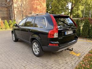 Black Volvo XC90 2007 in Riga, with an engine capacity of 2.40 L and mileage of 293 thousand km for 4500 €, photo 5 on AUTOMOTO.COM.LV