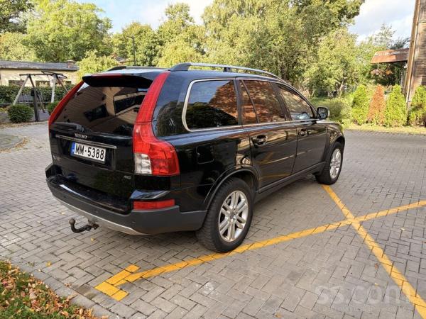 Melns Volvo XC90 2007 Rīga, ar dzinēja tilpumu 2.40 L un nobraukumu 293 tūkst. km par 4500 €, foto 6 vietnē AUTOMOTO.COM.LV
