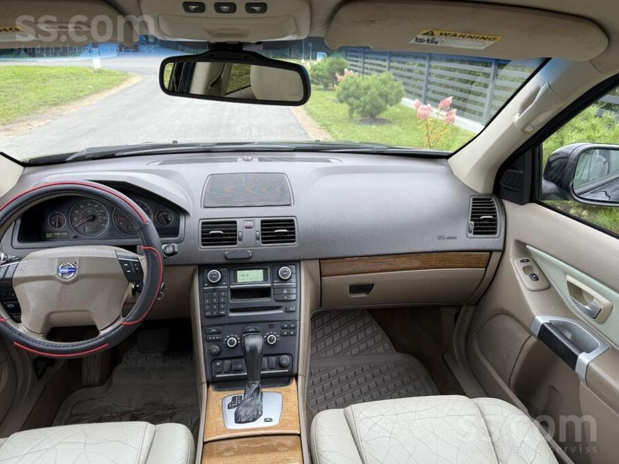 Melns Volvo XC90 2007 Rīga, ar dzinēja tilpumu 3.20 L un nobraukumu 175 tūkst. km par 3500 €, foto 10 vietnē AUTOMOTO.COM.LV