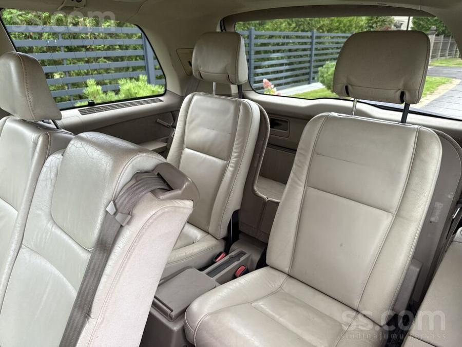 Melns Volvo XC90 2007 Rīga, ar dzinēja tilpumu 3.20 L un nobraukumu 175 tūkst. km par 3500 €, foto 15 vietnē AUTOMOTO.COM.LV
