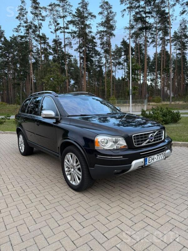 Melns Volvo XC90 2007 Rīga, ar dzinēja tilpumu 2.40 L un nobraukumu 271 tūkst. km par 7000 €, foto 4 vietnē AUTOMOTO.COM.LV