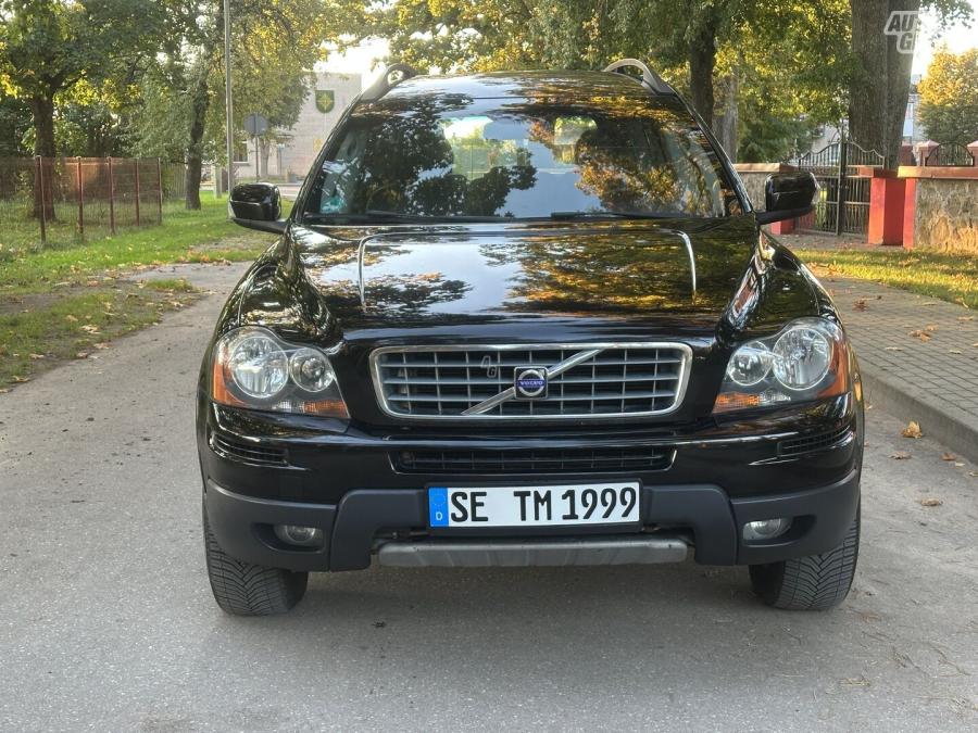 Black Volvo XC90 2007 in Vilnius, with an engine capacity of 2.40 L and mileage of 275 thousand km for 5750 €, photo 4 on AUTOMOTO.COM.LV