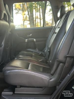 Black Volvo XC90 2007 in Vilnius, with an engine capacity of 2.40 L and mileage of 275 thousand km for 5750 €, photo 12 on AUTOMOTO.COM.LV