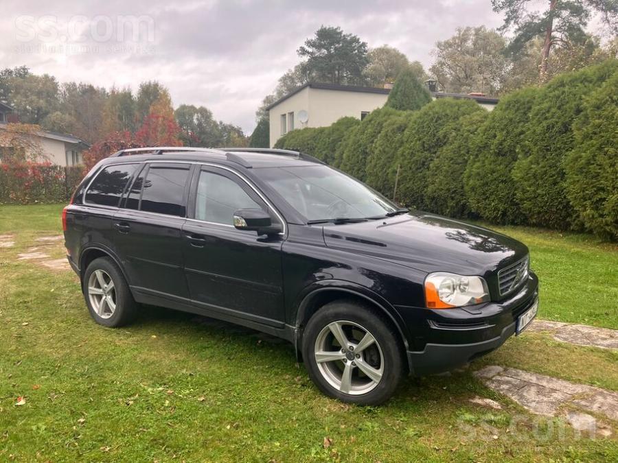 Melns Volvo XC90 2007 Rīga, ar dzinēja tilpumu 2.40 L un nobraukumu 281 tūkst. km par 4200 €, foto 1 vietnē AUTOMOTO.COM.LV