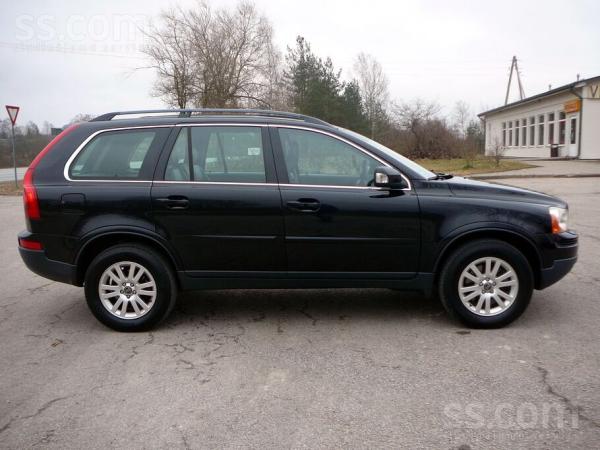 Black Volvo XC90 2008 in Cesis, with an engine capacity of 2.40 L and mileage of 0 thousand km for 8300 €, photo 8 on AUTOMOTO.COM.LV