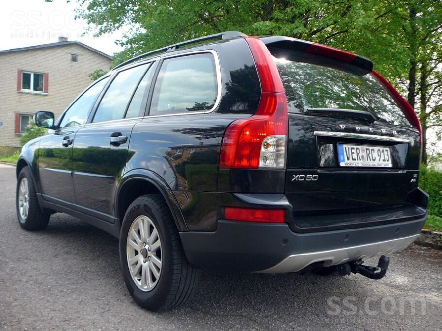 Melns Volvo XC90 2008 Cēsis, ar dzinēja tilpumu 2.40 L un nobraukumu 0 tūkst. km par 7990 €, foto 5 vietnē AUTOMOTO.COM.LV