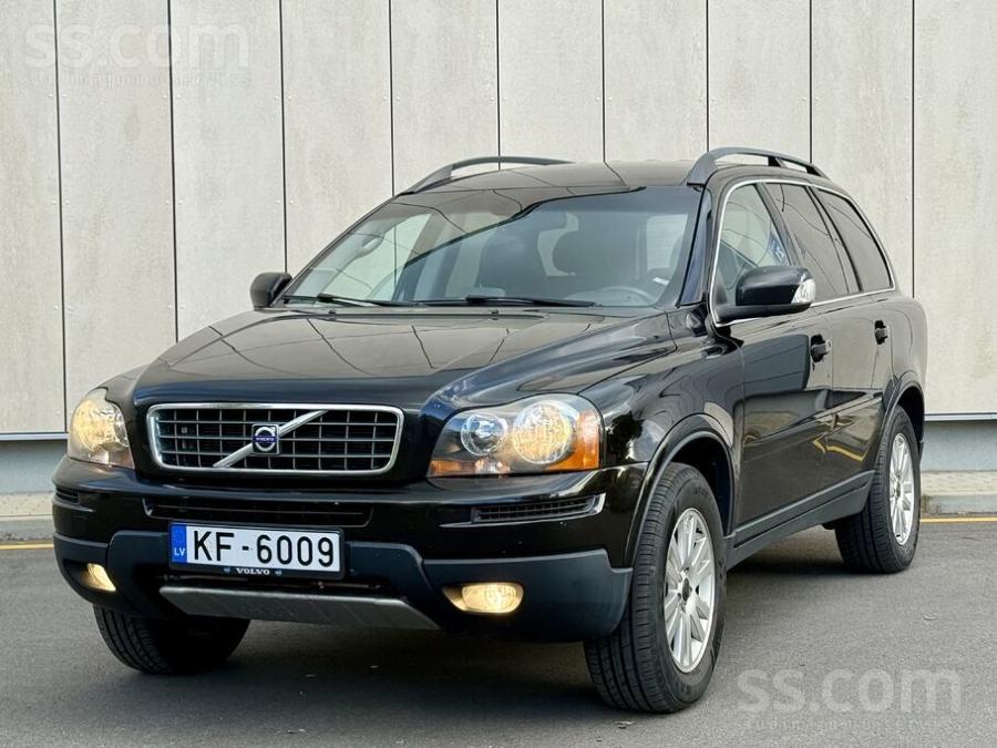 Melns Volvo XC90 2008 Rīga, ar dzinēja tilpumu 2.40 L un nobraukumu 315 tūkst. km par 4950 €, foto 1 vietnē AUTOMOTO.COM.LV