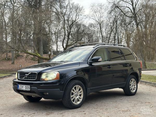 Melns Volvo XC90 2008 Klaipėda, ar dzinēja tilpumu 2.40 L un nobraukumu 300 tūkst. km par 4900 €, foto 3 vietnē AUTOMOTO.COM.LV