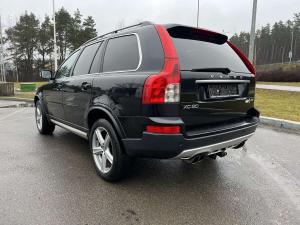 Melns Volvo XC90 2008 Viļņa, ar dzinēja tilpumu 2.40 L un nobraukumu 270 tūkst. km par 6700 €, foto 7 vietnē AUTOMOTO.COM.LV
