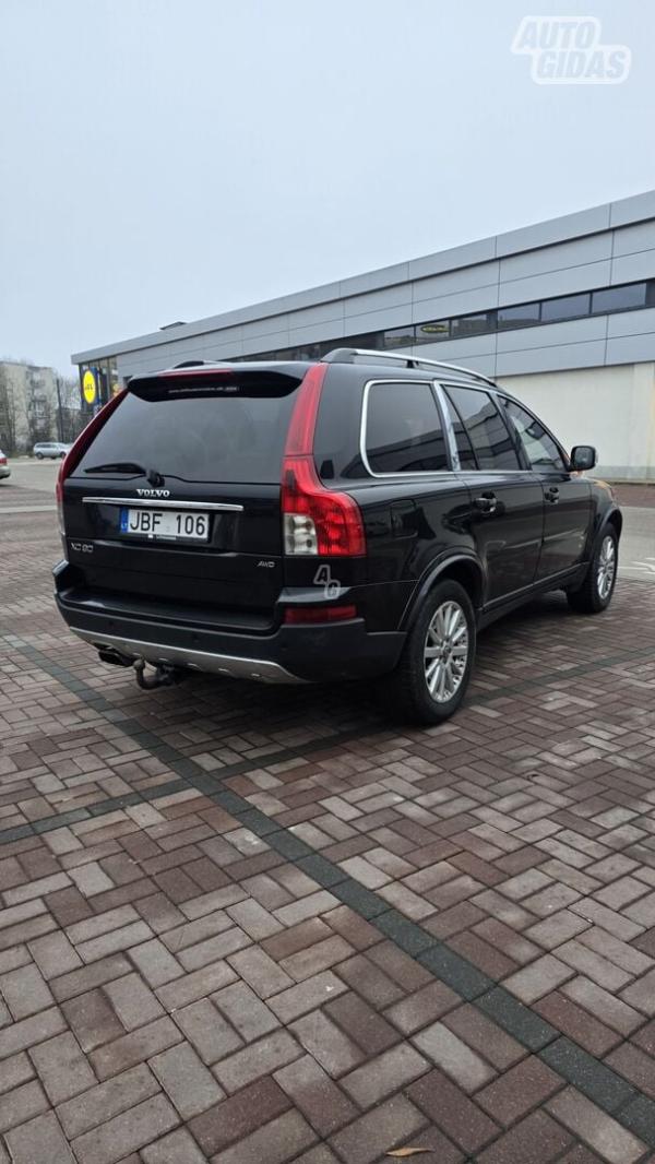 Melns Volvo XC90 2008 Viļņa, ar dzinēja tilpumu 2.40 L un nobraukumu 315 tūkst. km par 5949 €, foto 7 vietnē AUTOMOTO.COM.LV