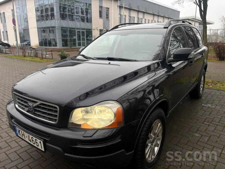Melns Volvo XC90 2008 Jelgava, ar dzinēja tilpumu 2.40 L un nobraukumu 382 tūkst. km par 3900 €, foto 1 vietnē AUTOMOTO.COM.LV