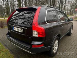 Melns Volvo XC90 2008 Jelgava, ar dzinēja tilpumu 2.40 L un nobraukumu 382 tūkst. km par 3900 €, foto 3 vietnē AUTOMOTO.COM.LV