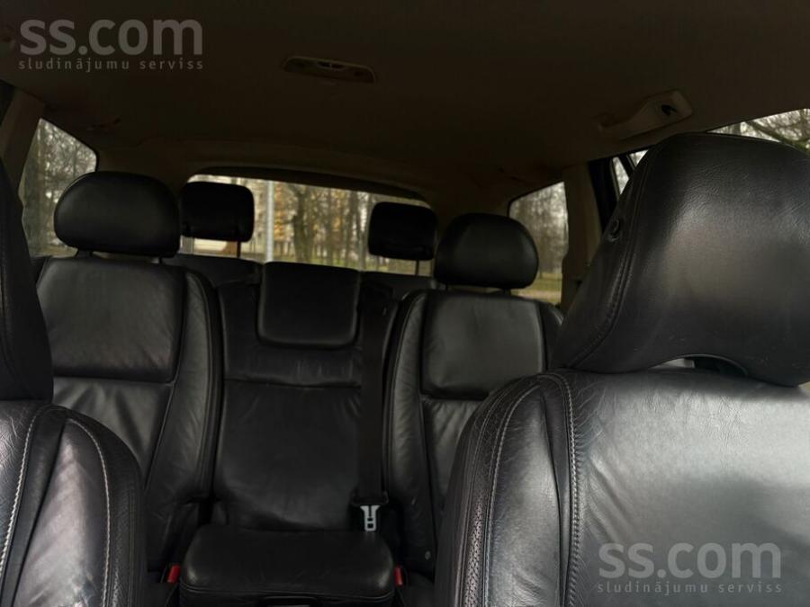 Melns Volvo XC90 2008 Jelgava, ar dzinēja tilpumu 2.40 L un nobraukumu 382 tūkst. km par 3900 €, foto 10 vietnē AUTOMOTO.COM.LV