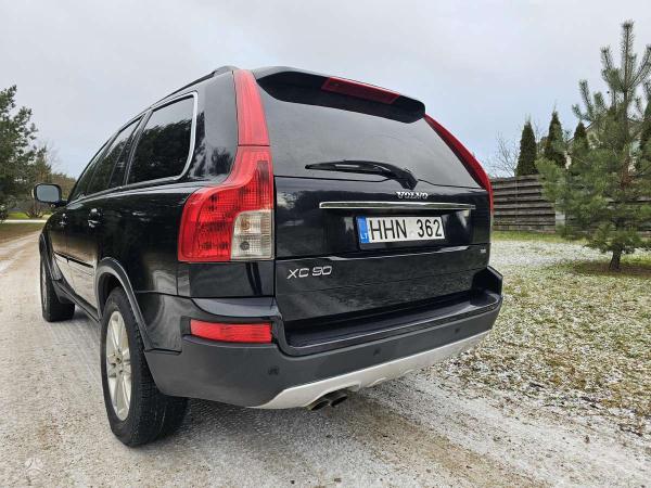 Black Volvo XC90 2008 in Kaunas, with an engine capacity of 3.20 L and mileage of 283 thousand km for 4650 €, photo 8 on AUTOMOTO.COM.LV