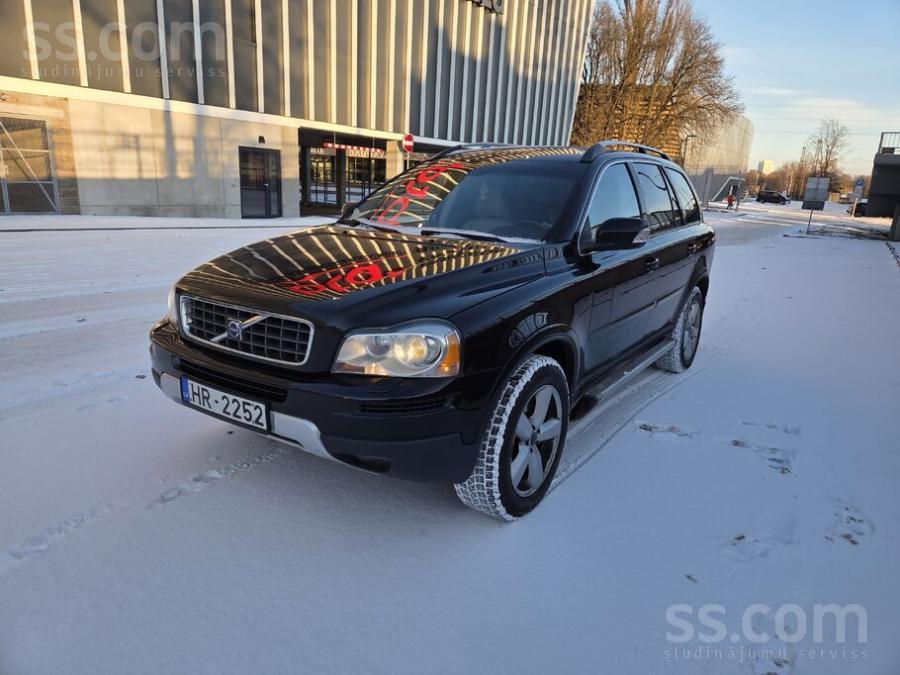 Black Volvo XC90 2008 in Riga, with an engine capacity of 3.20 L and mileage of 332 thousand km for 5800 €, photo 1 on AUTOMOTO.COM.LV