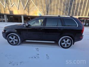 Black Volvo XC90 2008 in Riga, with an engine capacity of 3.20 L and mileage of 332 thousand km for 5800 €, photo 5 on AUTOMOTO.COM.LV