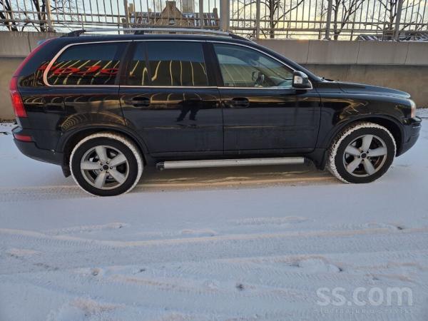 Melns Volvo XC90 2008 Rīga, ar dzinēja tilpumu 3.20 L un nobraukumu 332 tūkst. km par 5850 €, foto 3 vietnē AUTOMOTO.COM.LV