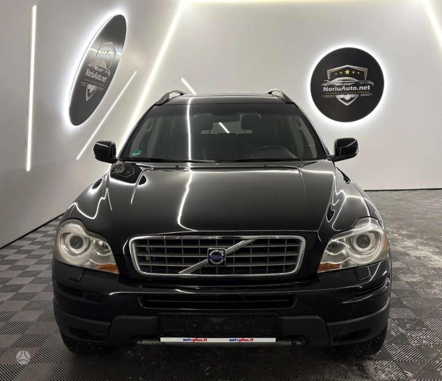Melns Volvo XC90 2008 Marijampole, ar dzinēja tilpumu 2.40 L un nobraukumu 273 tūkst. km par 6850 €, foto 26 vietnē AUTOMOTO.COM.LV