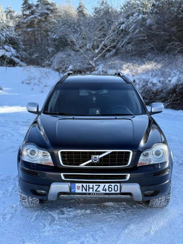 Melns Volvo XC90 2008 Viļņa, ar dzinēja tilpumu 2.40 L un nobraukumu 297 tūkst. km par 5900 €, foto 5 vietnē AUTOMOTO.COM.LV