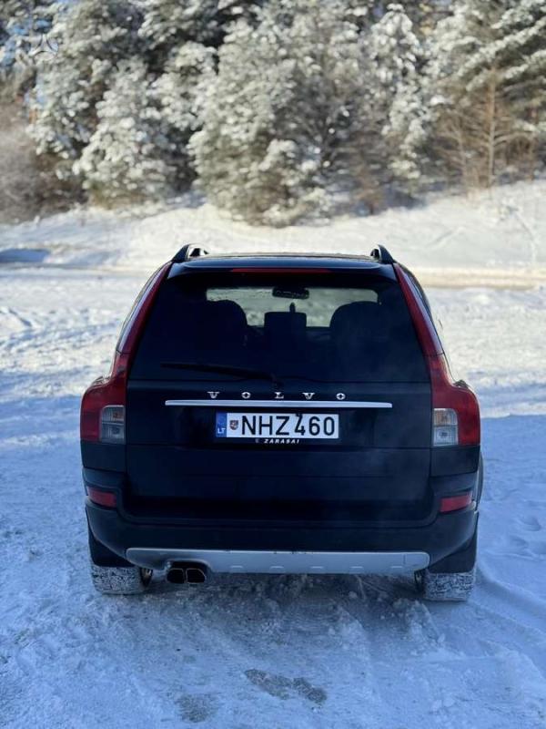 Melns Volvo XC90 2008 Viļņa, ar dzinēja tilpumu 2.40 L un nobraukumu 297 tūkst. km par 5900 €, foto 7 vietnē AUTOMOTO.COM.LV