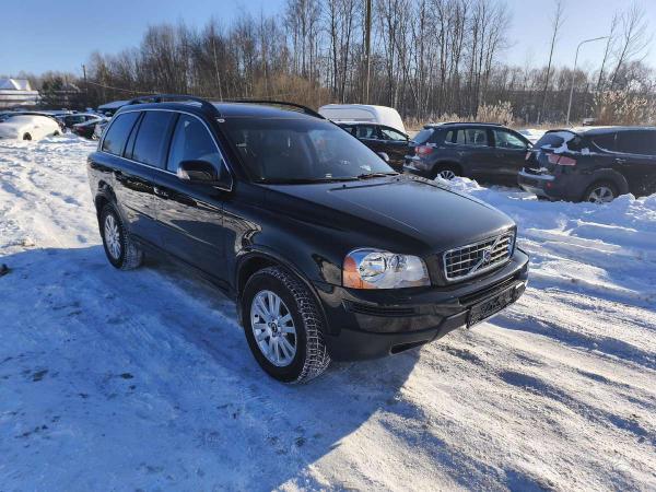 Melns Volvo XC90 2008 Utena, ar dzinēja tilpumu 2.40 L un nobraukumu 270 tūkst. km par 6200 €, foto 2 vietnē AUTOMOTO.COM.LV