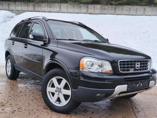 Melns Volvo XC90 2008 Viļņa, ar dzinēja tilpumu 2.40 L un nobraukumu 263 tūkst. km par 8360 €, foto 9 vietnē AUTOMOTO.COM.LV