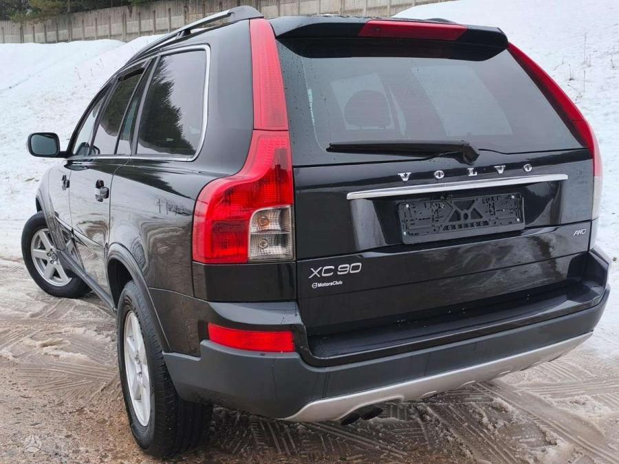 Melns Volvo XC90 2008 Viļņa, ar dzinēja tilpumu 2.40 L un nobraukumu 263 tūkst. km par 8360 €, foto 6 vietnē AUTOMOTO.COM.LV