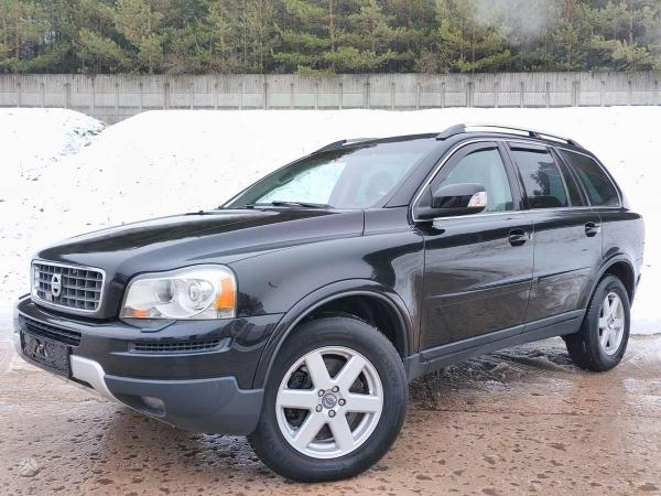 Black Volvo XC90 2008 in Vilnius, with an engine capacity of 2.40 L and mileage of 263 thousand km for 8360 €, photo 8 on AUTOMOTO.COM.LV