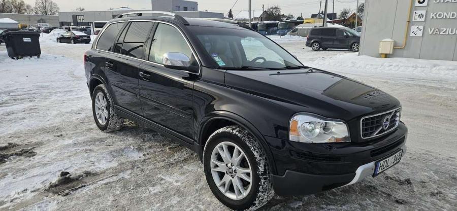 Melns Volvo XC90 2008 Kauņa, ar dzinēja tilpumu 2.40 L un nobraukumu 326 tūkst. km par 7450 €, foto 1 vietnē AUTOMOTO.COM.LV