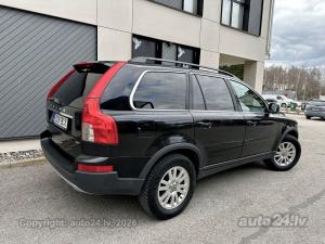 Black Volvo XC90 2008 in Tartu, with an engine capacity of 2.40 L and mileage of 0 thousand km for 5490 €, photo 3 on AUTOMOTO.COM.LV