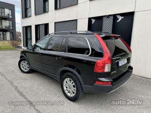 Black Volvo XC90 2008 in Tartu, with an engine capacity of 2.40 L and mileage of 0 thousand km for 5490 €, photo 5 on AUTOMOTO.COM.LV