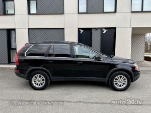 Black Volvo XC90 2008 in Tartu, with an engine capacity of 2.40 L and mileage of 0 thousand km for 5490 €, photo 7 on AUTOMOTO.COM.LV