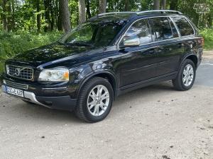 Black Volvo XC90 2008 in Vilnius, with an engine capacity of 2.40 L and mileage of 272 thousand km for 6799 €, photo 3 on AUTOMOTO.COM.LV