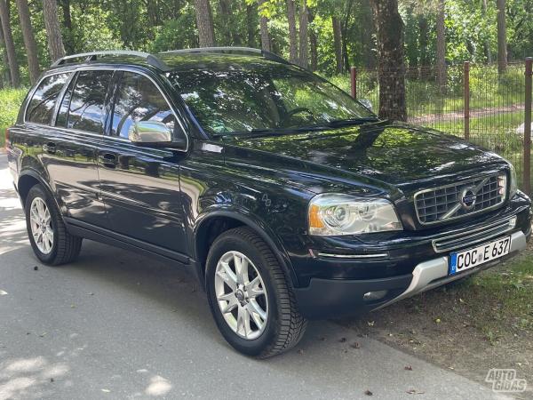 Black Volvo XC90 2008 in Vilnius, with an engine capacity of 2.40 L and mileage of 272 thousand km for 6799 €, photo 5 on AUTOMOTO.COM.LV