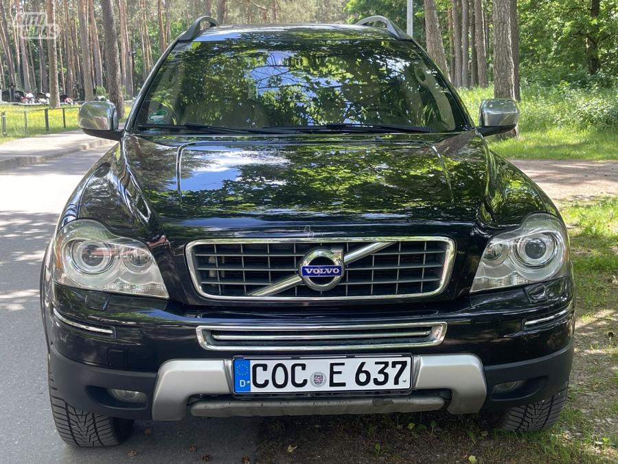 Black Volvo XC90 2008 in Vilnius, with an engine capacity of 2.40 L and mileage of 272 thousand km for 6799 €, photo 7 on AUTOMOTO.COM.LV