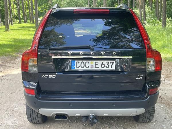 Black Volvo XC90 2008 in Vilnius, with an engine capacity of 2.40 L and mileage of 272 thousand km for 6799 €, photo 7 on AUTOMOTO.COM.LV