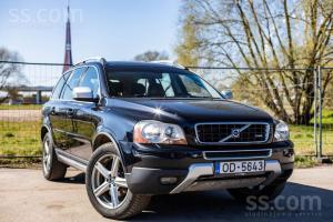 Black Volvo XC90 2008 in Riga, with an engine capacity of 2.40 L and mileage of 331 thousand km for 6790 €, photo 3 on AUTOMOTO.COM.LV