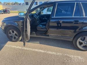 Melns Volvo XC90 2008 Rīga, ar dzinēja tilpumu 2.40 L un nobraukumu 280 tūkst. km par 4800 €, foto 6 vietnē AUTOMOTO.COM.LV