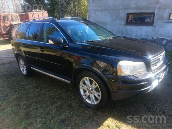 Melns Volvo XC90 2008 Rīga, ar dzinēja tilpumu 2.40 L un nobraukumu 0 tūkst. km par 4600 €, foto 3 vietnē AUTOMOTO.COM.LV